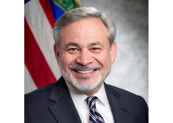 U.S. Secretary of Energy Dan Brouillette and NETL Director Brian ...